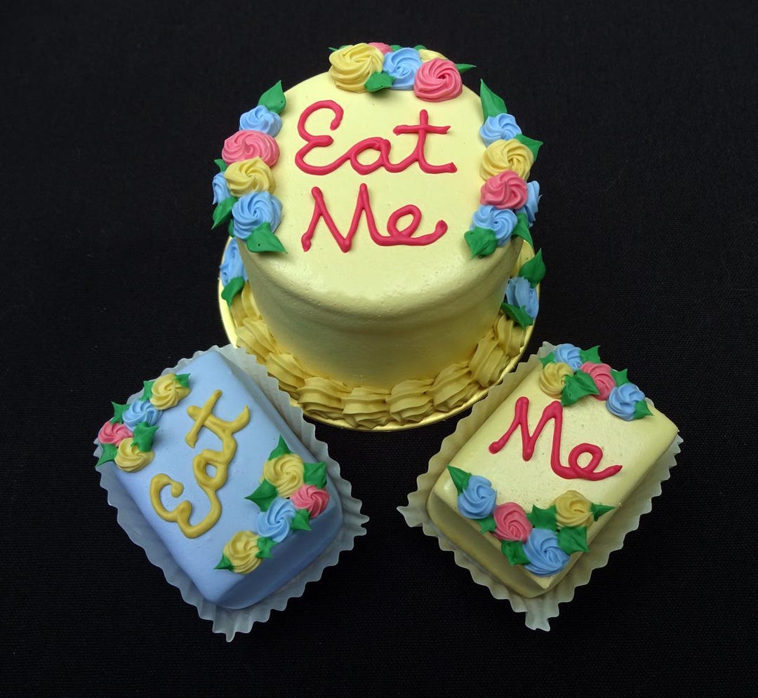 NEW! Yellow 3 Pc Alice in Wonderland "eat Me" Cakes - Etsy