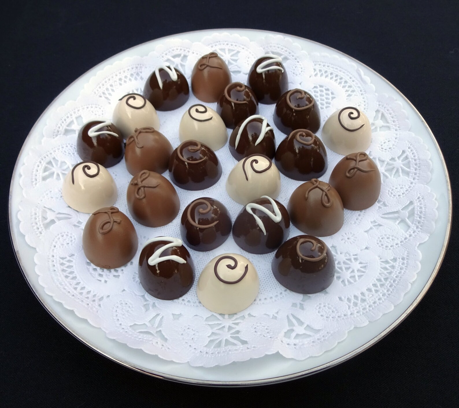 Fake Chocolates Set of 8 Chocolate Truffles - Etsy