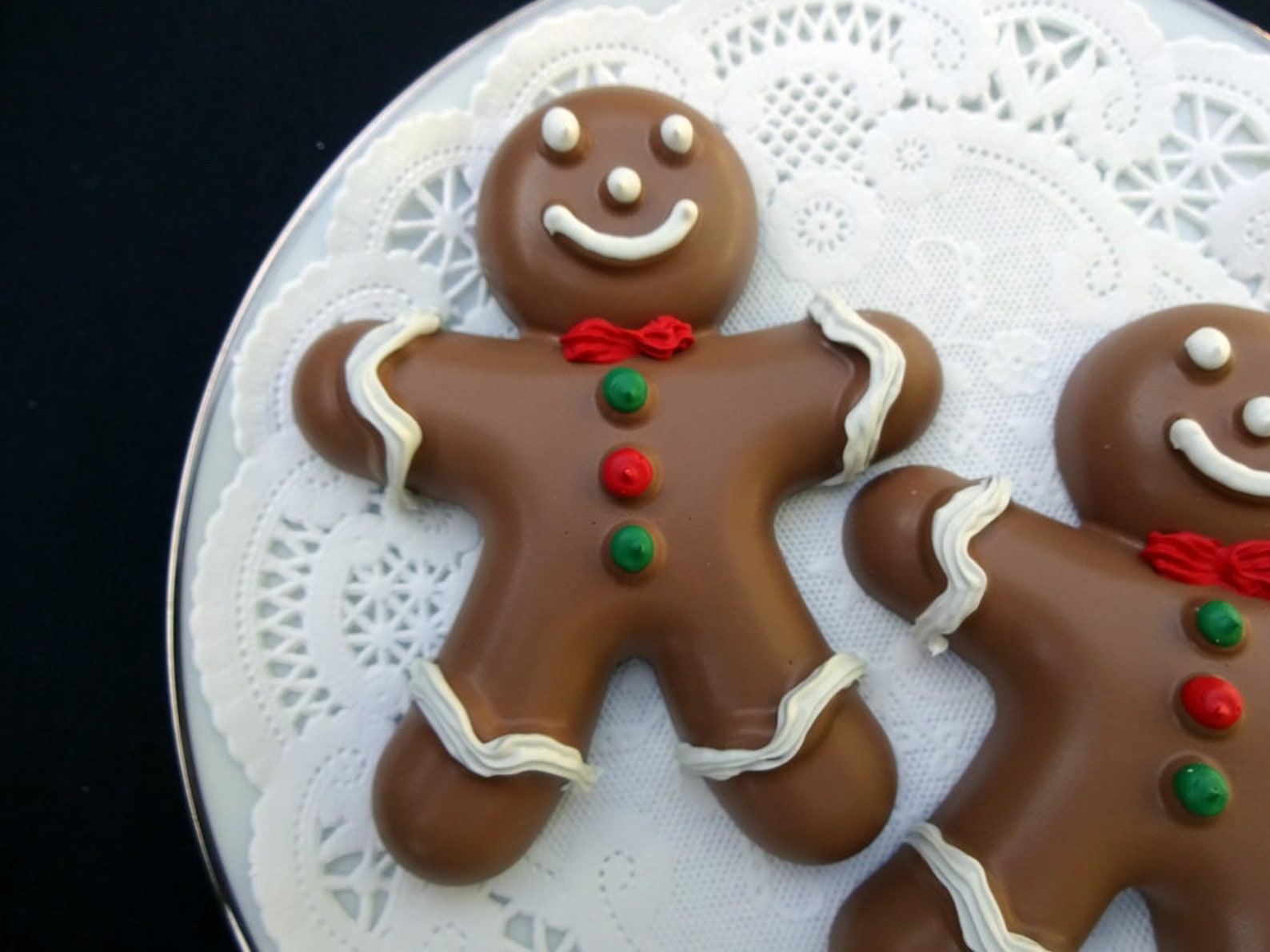 2 Pc. Cutie Pie Fake Gingerbread Men | Etsy