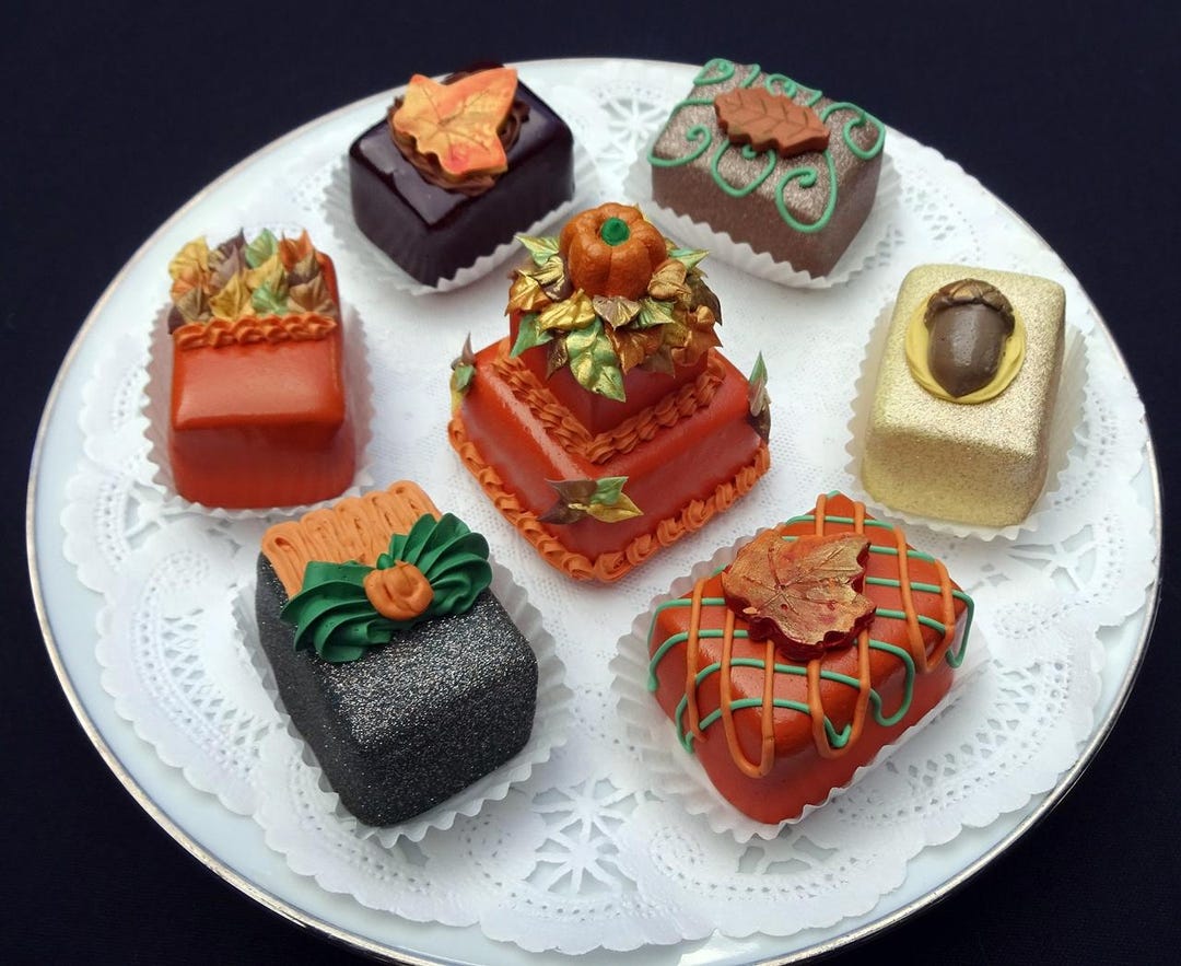 NEW! 7 Pc. Thanksgiving Fancy Fakes Pastry Set - Etsy