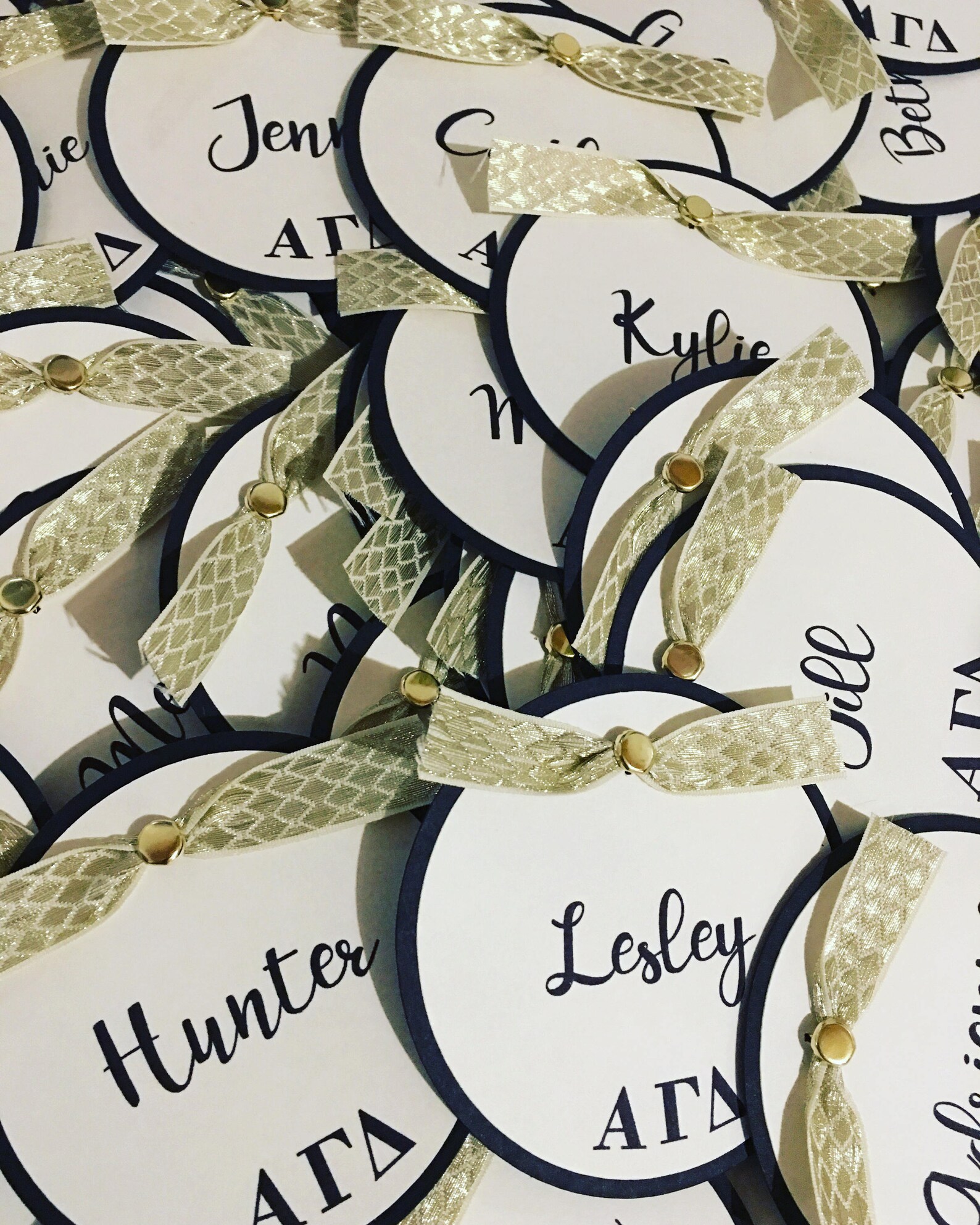 Cute Circle Name Tags! Heavy Cardstock and Printed/assembled for Your ...