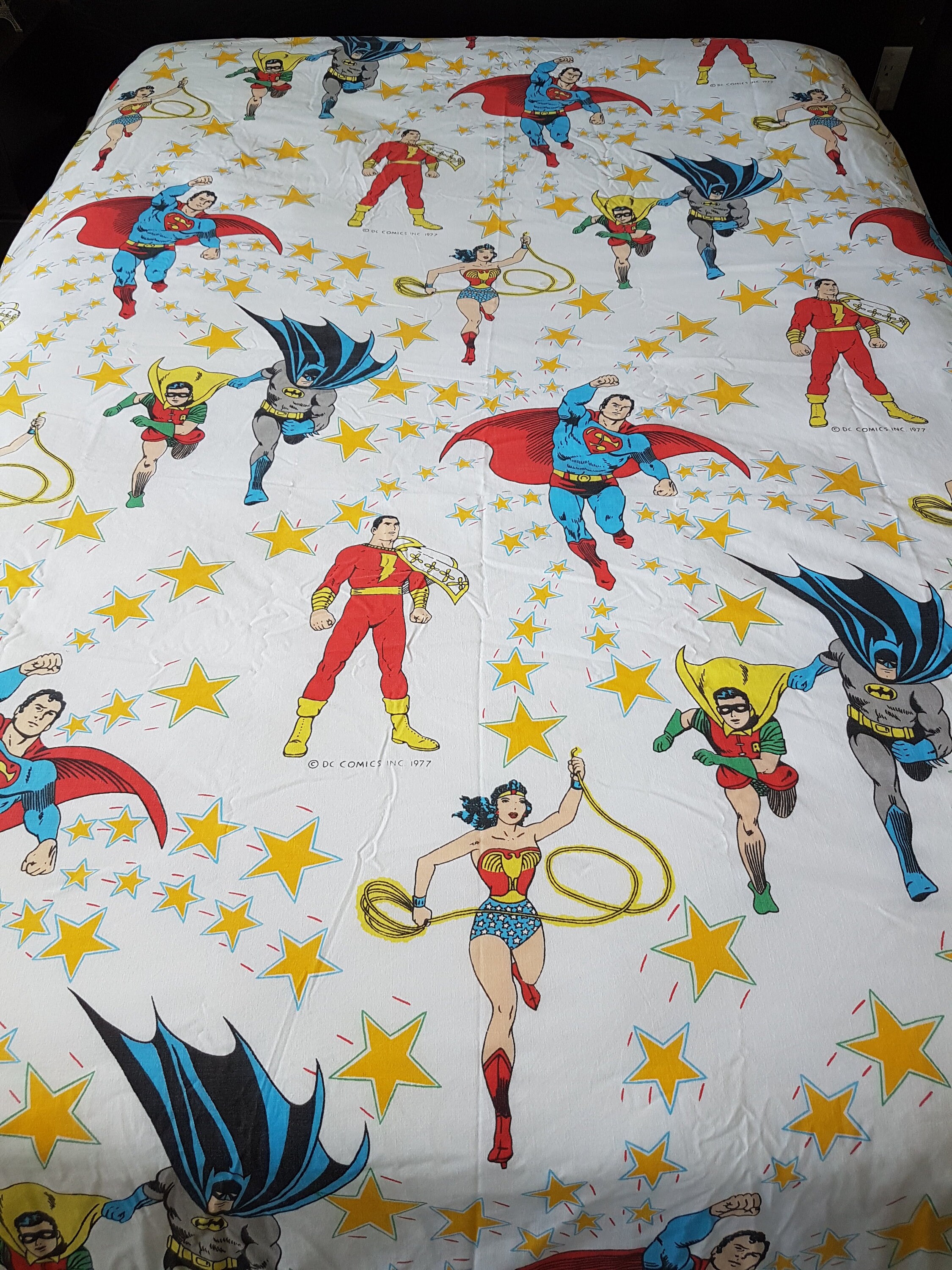 1977 Super Hero Twin Flat Sheet, Superman, Batman & Robin, Wonder Woman ...