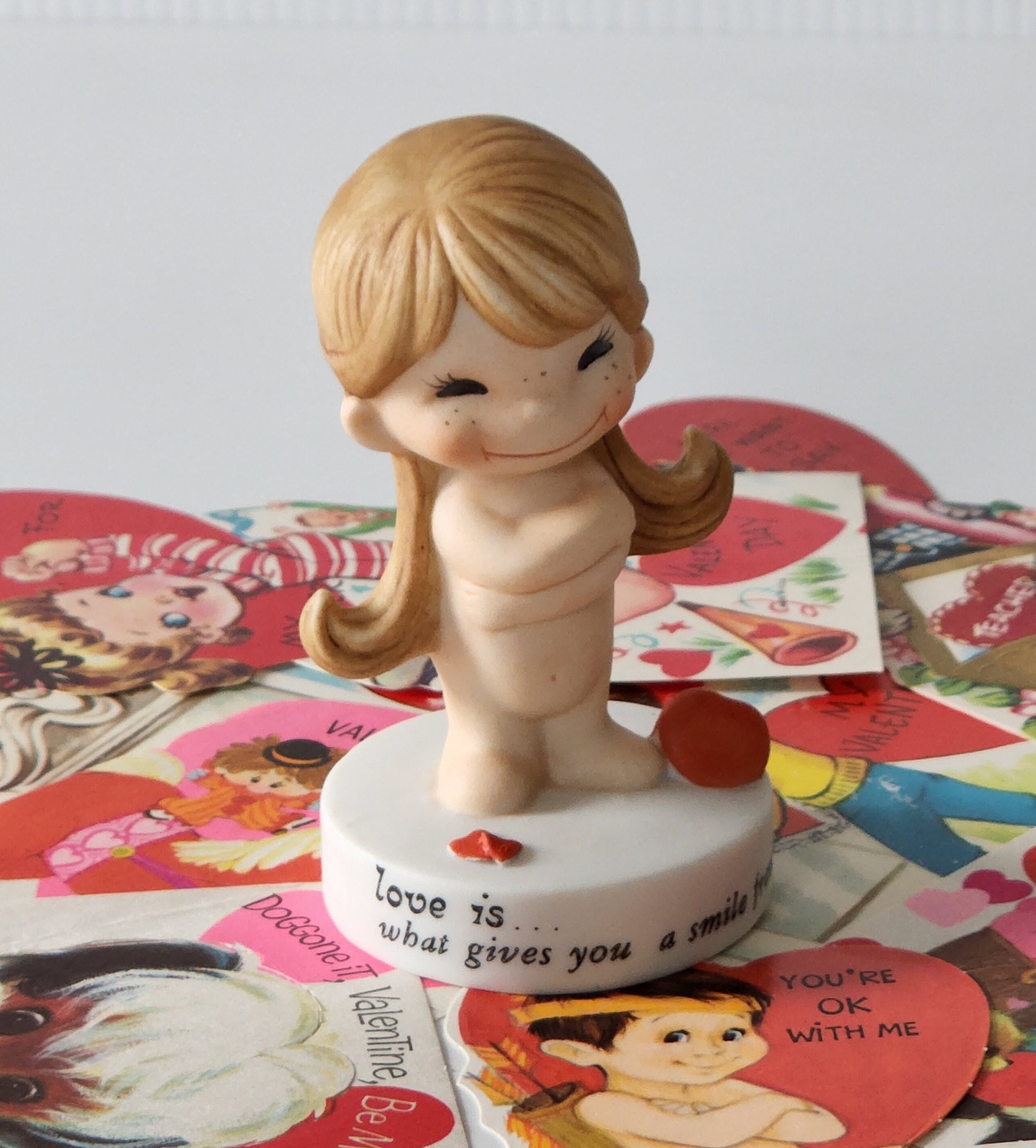 1972 Love is... Figurine by Kim Casali, Kitsch, Love is Smiling, New ...