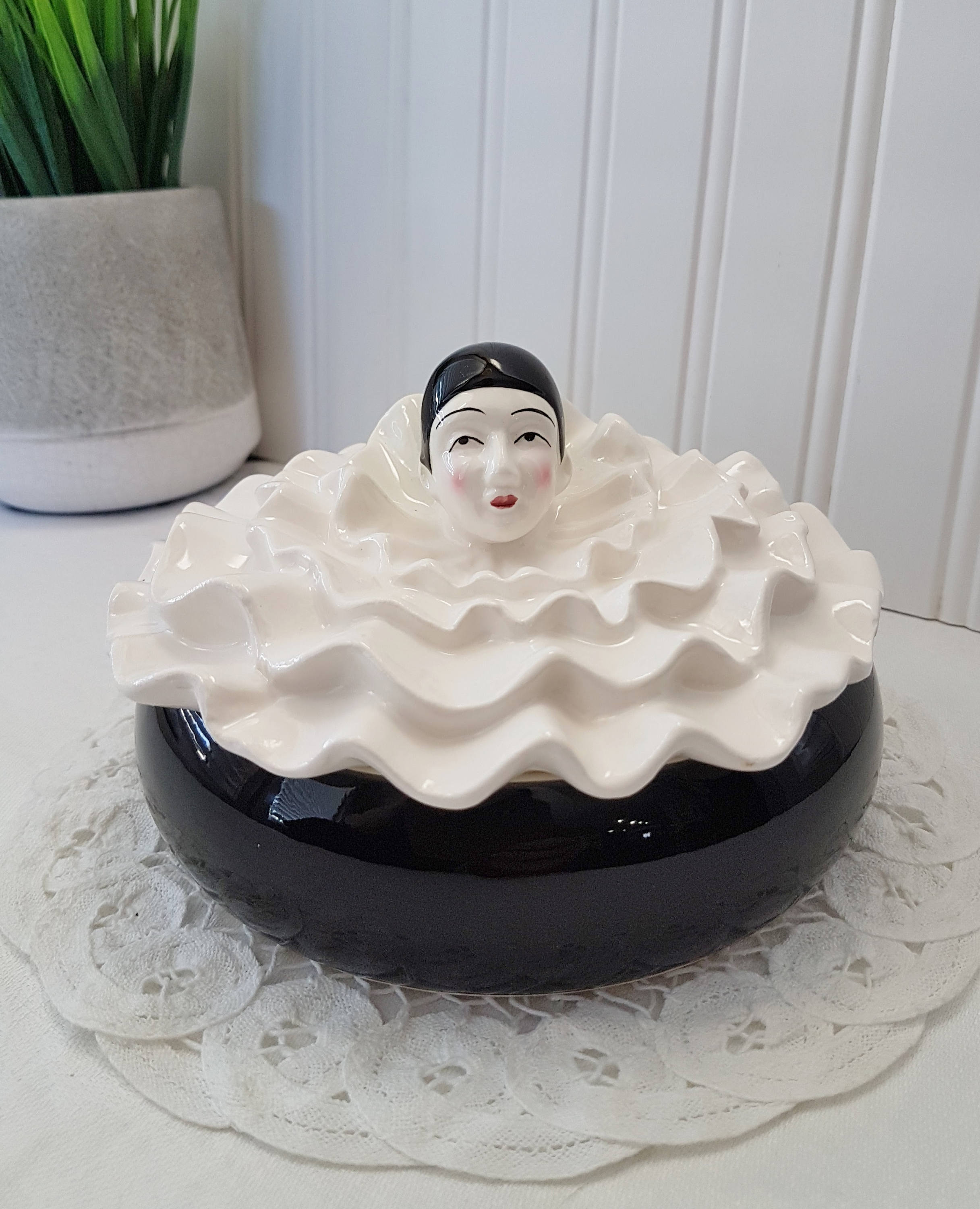Vintage Pierrot Clown, Mime Round Ceramic Box with Lid by Taste Setter ...