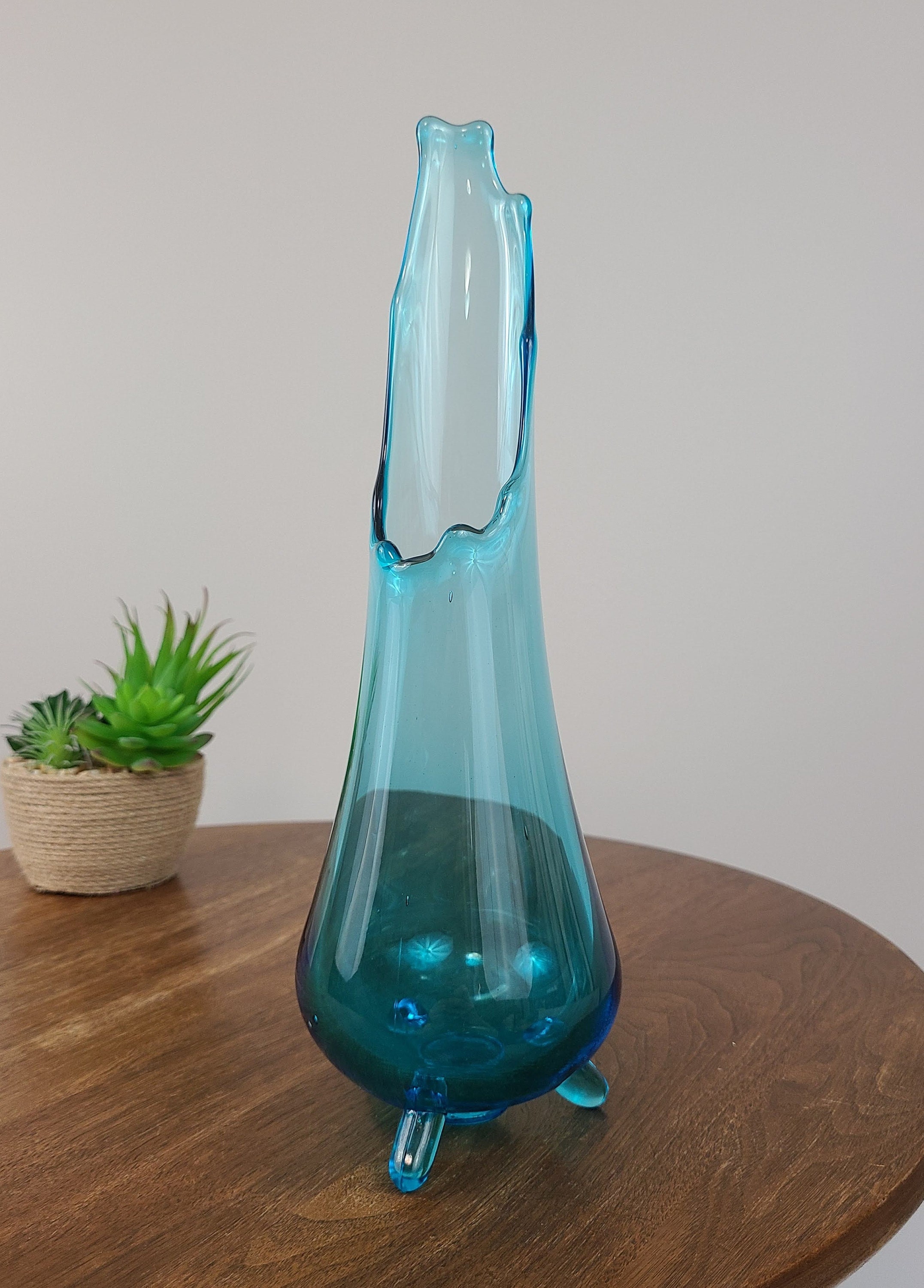 Blue Mid Century Swung Glass Vase, Three Footed Vase, Stretch Glass, LE ...