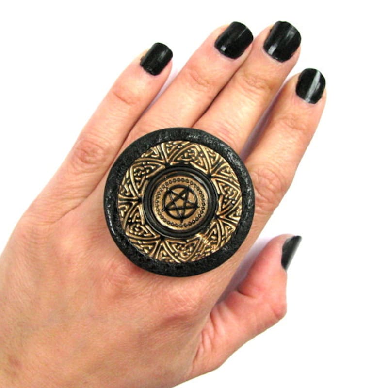 Witchcraft Ring - Etsy