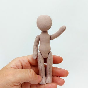 PDF Pattern and Photo Tutorial of a Miniature Body of a Rag Doll 4.5 ...