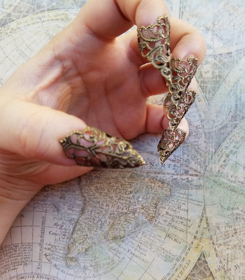 One Stiletto Nail Dragon Claw Finger Claws Gothic Vampire | Etsy