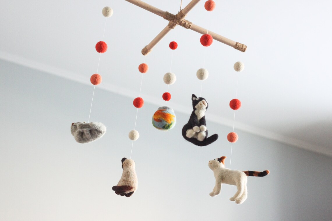 Felt Cats Baby Mobile: Neutral Nursery Decor, Cat Lover Gift - Etsy