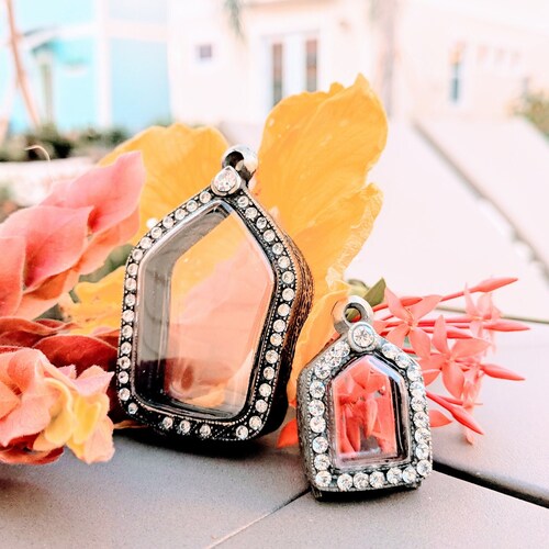 Princess Merida Brave Inspired Disney Necklace Pearl Cage - Etsy