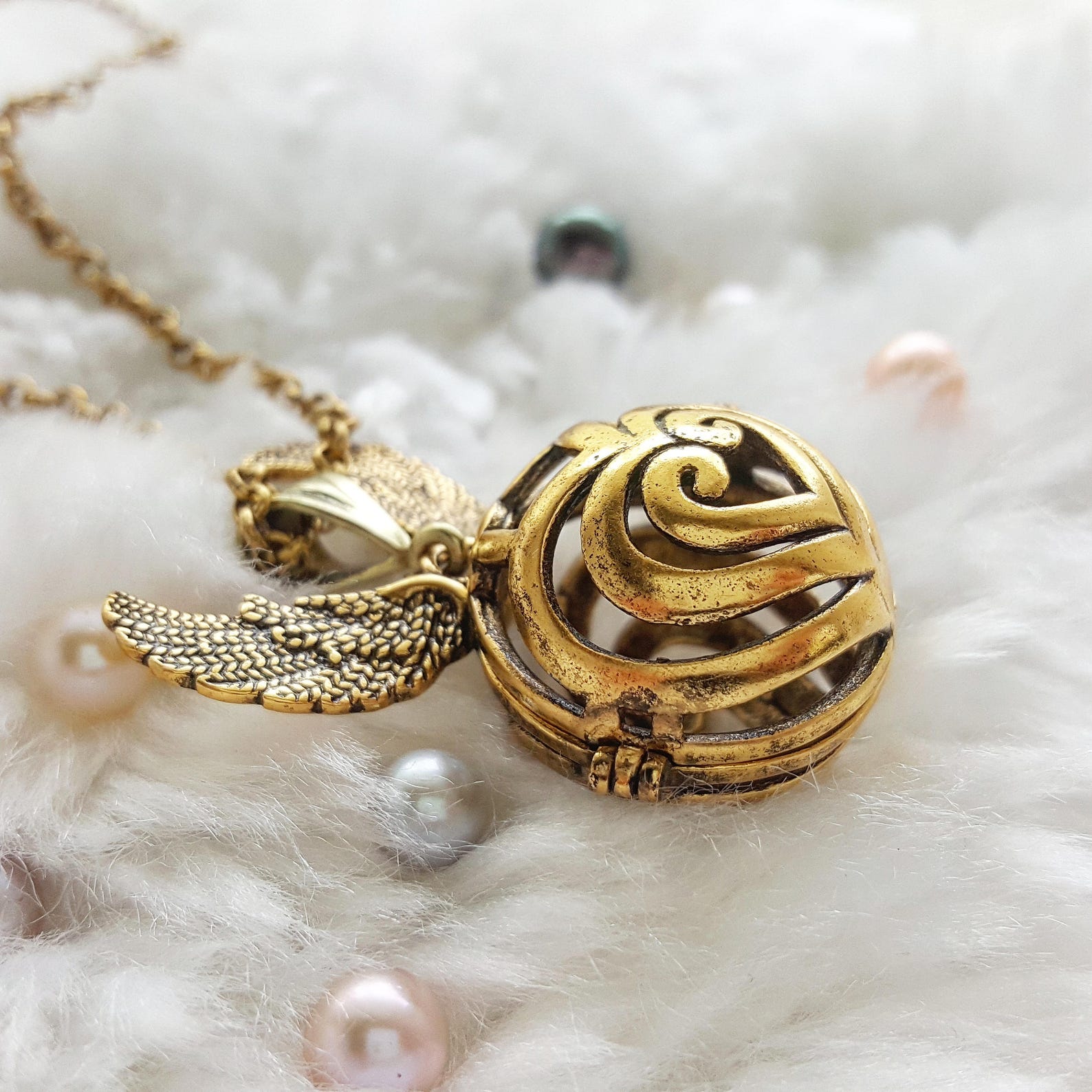 Harry Potter Inspired Snitch Antique Silver Pearl Cage, Open an Oyster ...