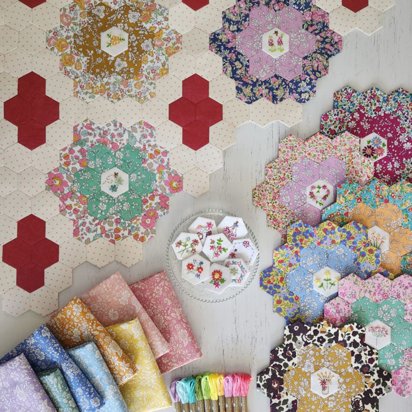 Lilabelle Lane Creations - My Garden EPP Quilt - Embroideries BIRCH - Etsy