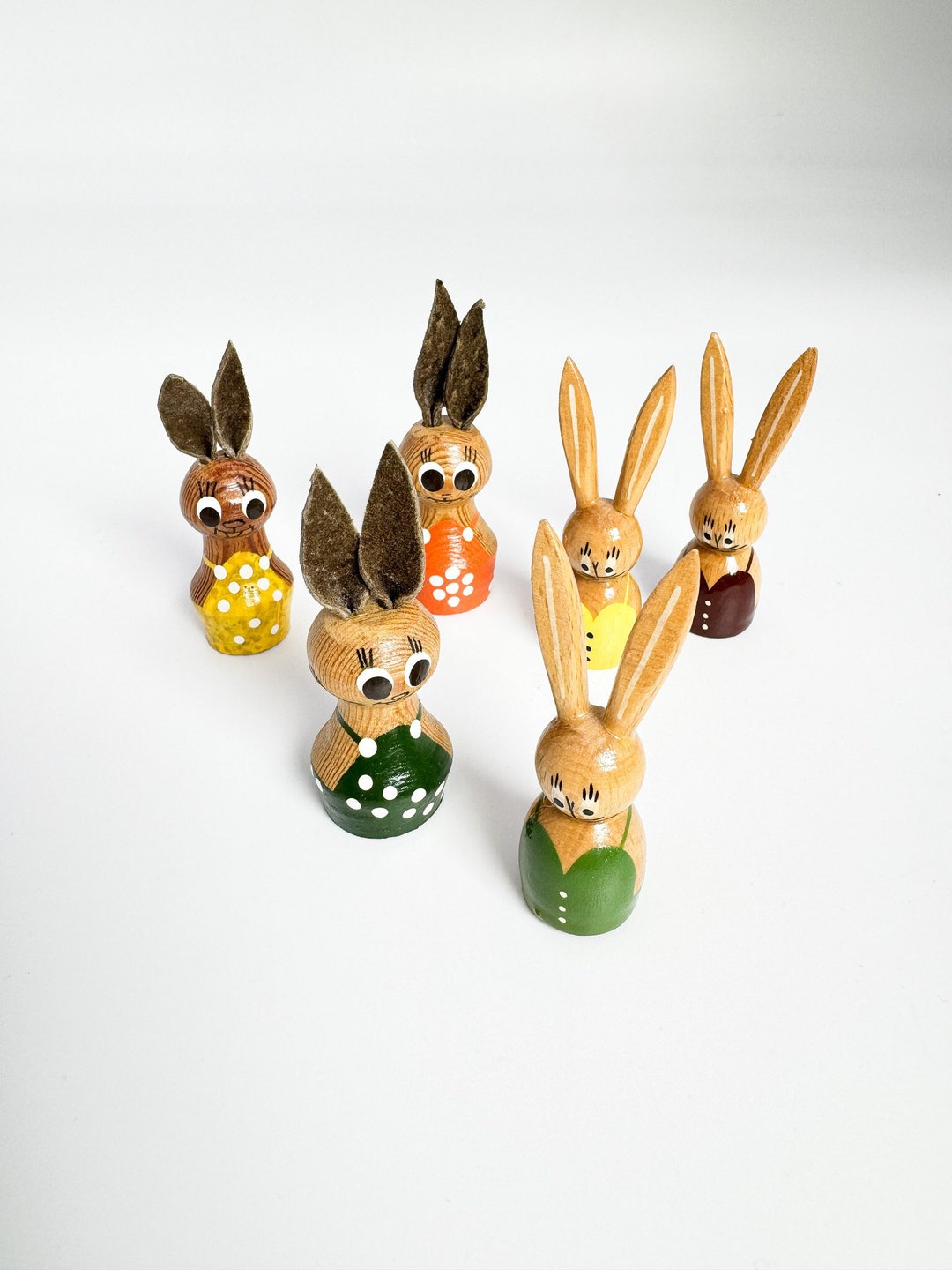 Easter Bunny Family Figures Eggs Bunnies Easter 80s Handmade Erzgebirge ...