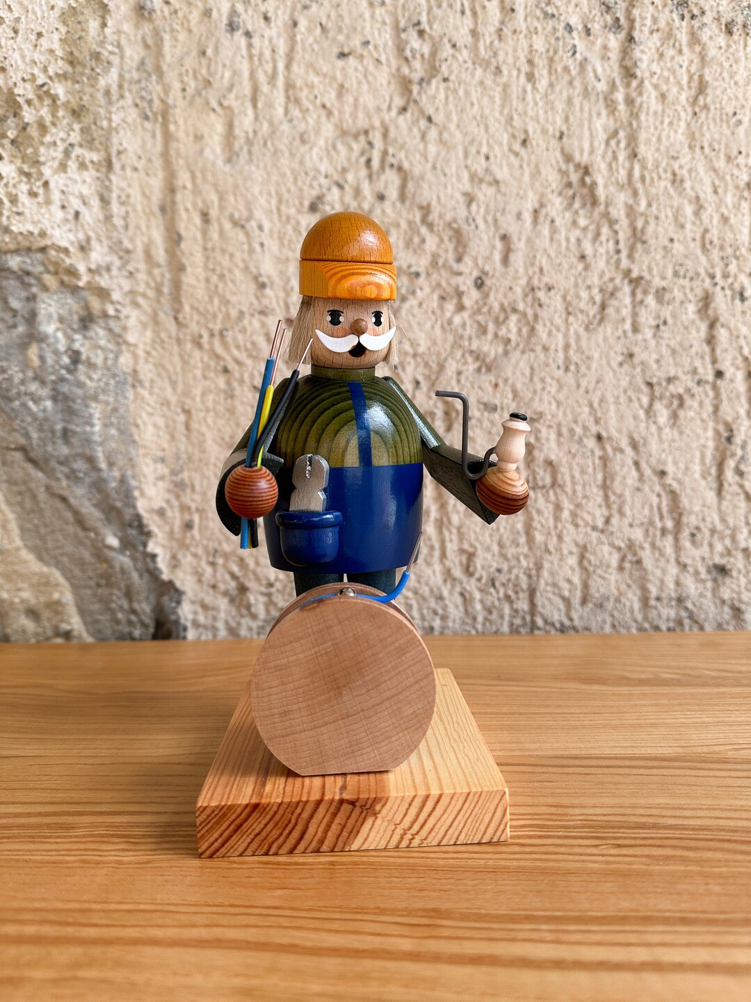 KWO Smoker Smoker Wooden Figure Erzgebirge Electrician - Etsy