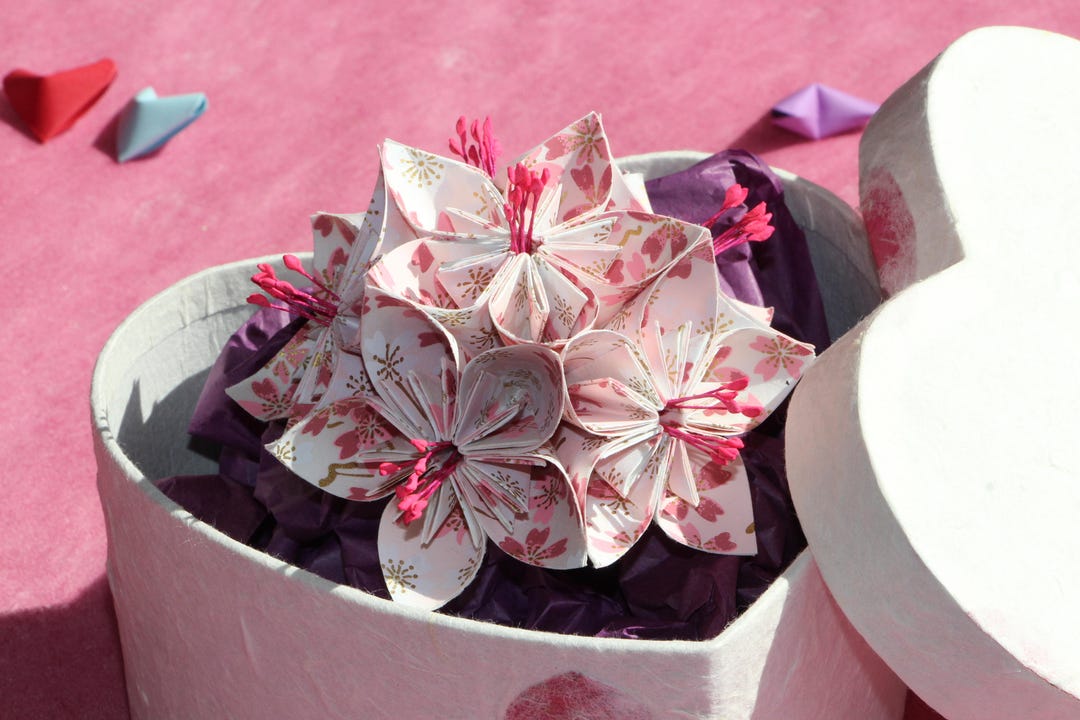 Origami Flower in Heart Trinket Box White With Pink Cherry Blossom ...