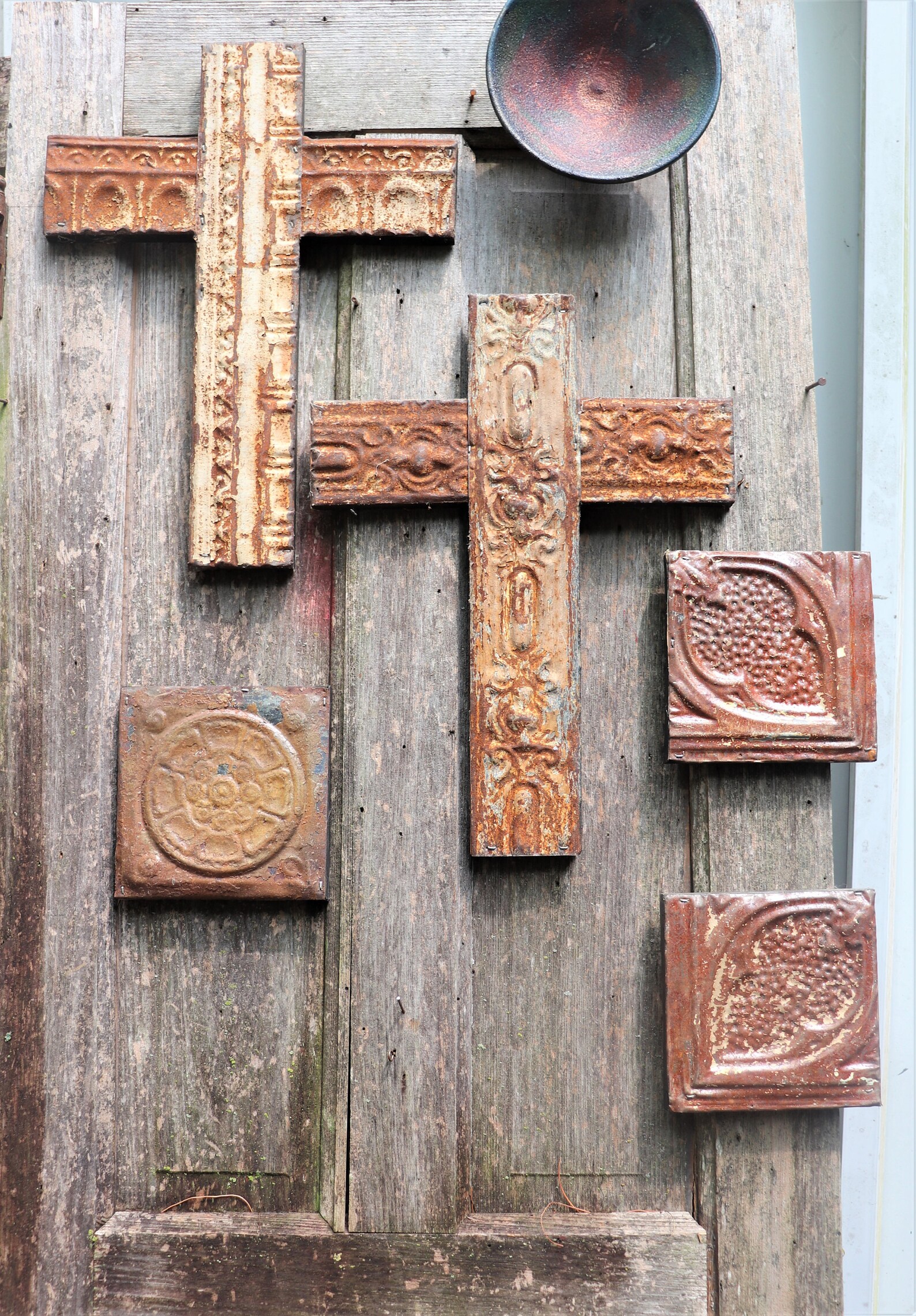 Patio Garden Metal Cross Religious Ethnic Primitive Folk Art Cabin Bo ...