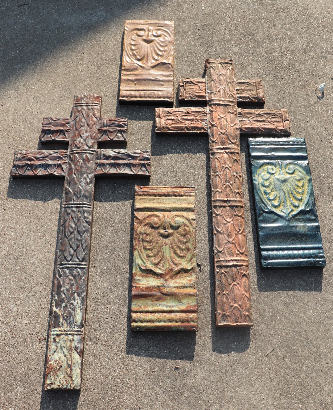 Patio Garden Metal Cross Religious Ethnic Primitive Folk Art Cabin Bo ...