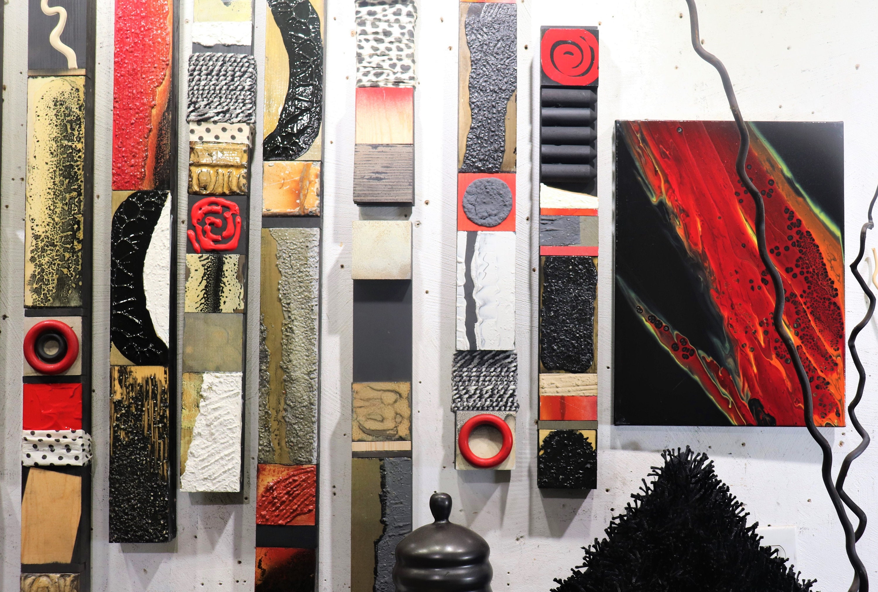 Edgy Tall Abstract Big Wall Art Black Red Collage Totem Sticks Metal 2D ...