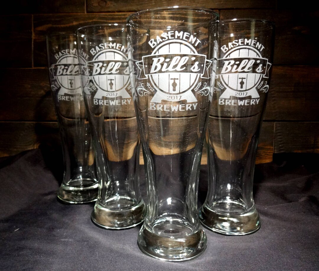 Customized Beer Glasses With Beer Barrel Etched Glass Pilsner Glasses ...