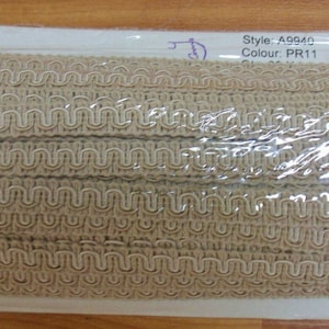 Conso Scroll Braid Gimp 1/2" Inch Wide Color Tan (36 Yards Roll) for ...
