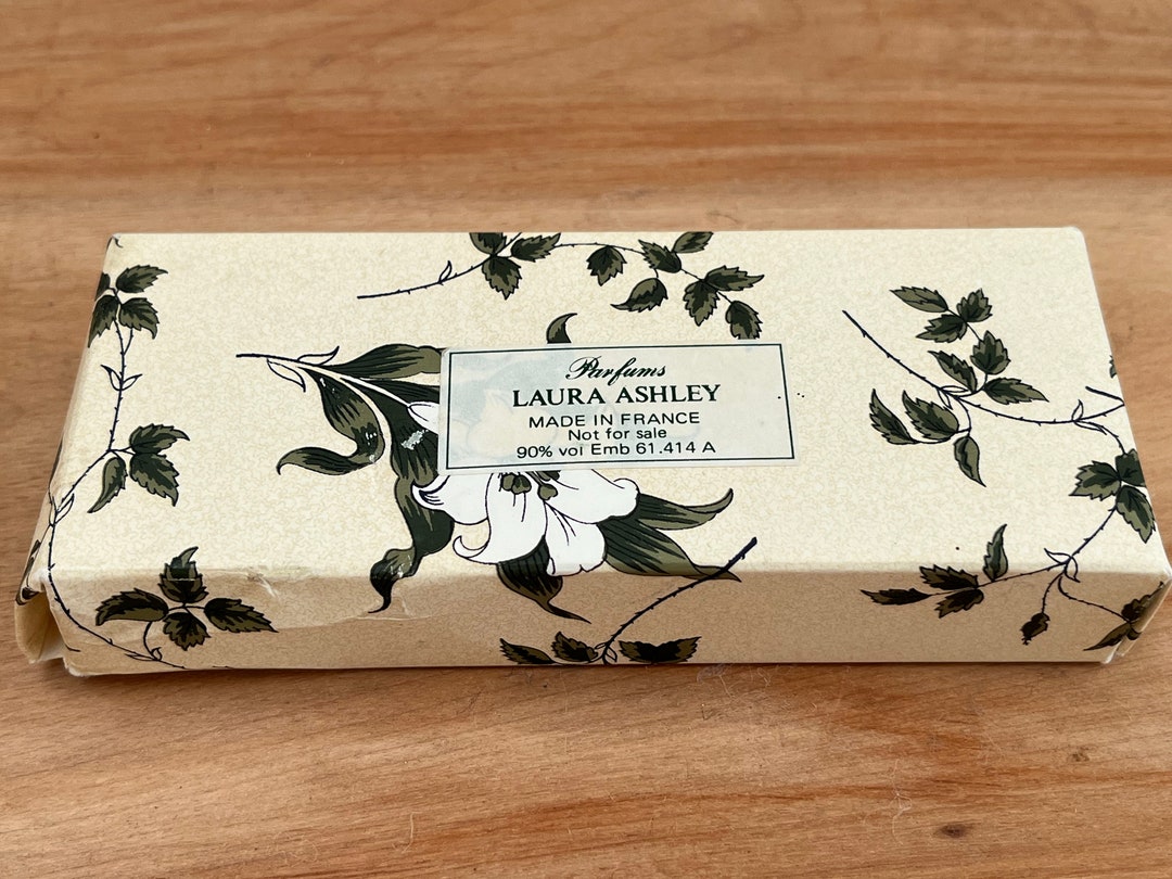 RARE Laura Ashley Sample Fragrances Box - Etsy