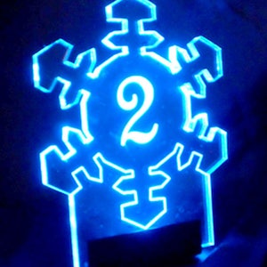 Winter Table Number --snowflakes - Glow - Illuminated - Engraved ...