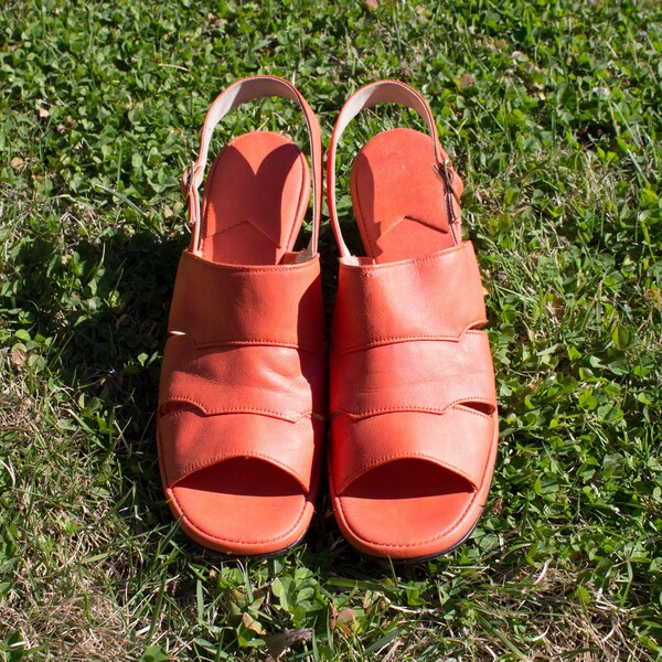 Red Sandals - Etsy