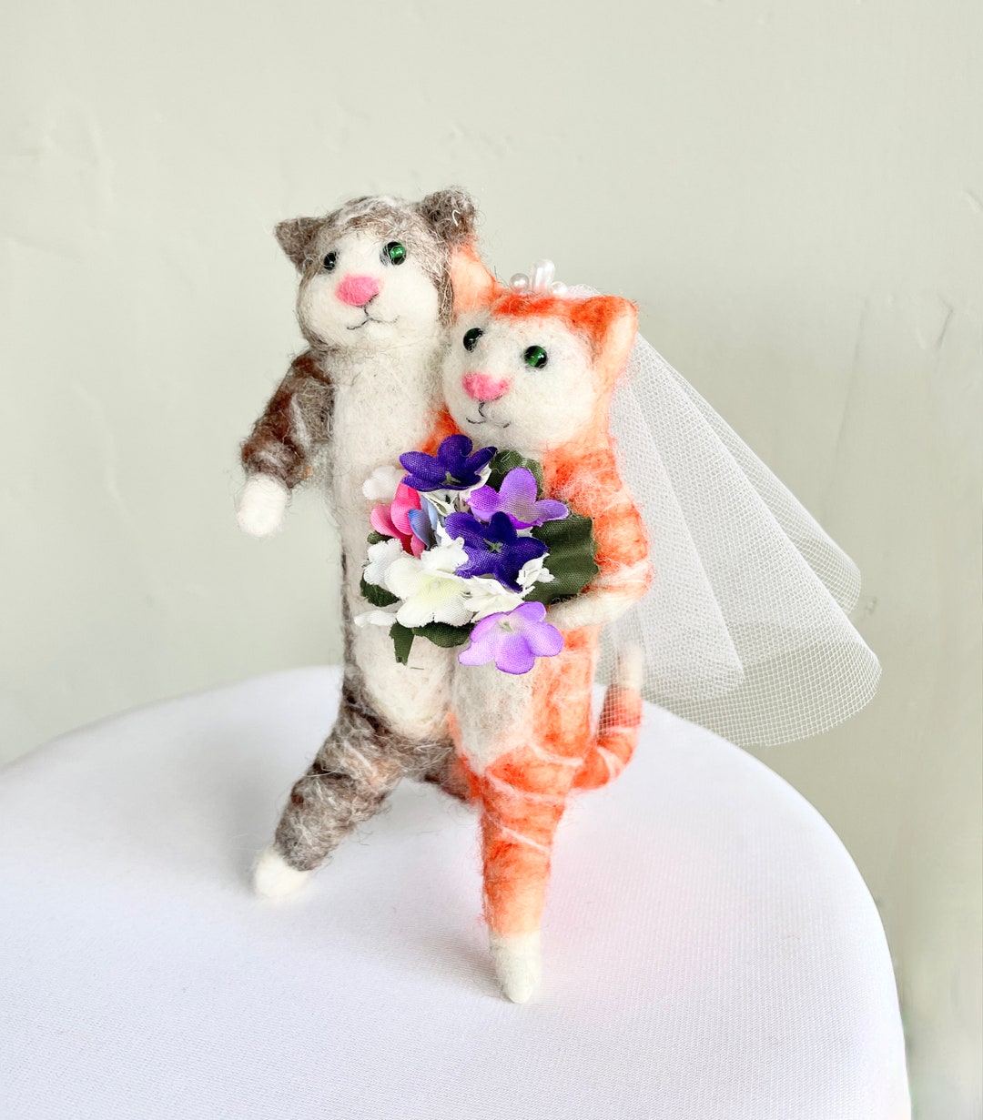 Funny Cats Wedding Cake Topper Cats , Animal Wedding Cake Topper ...