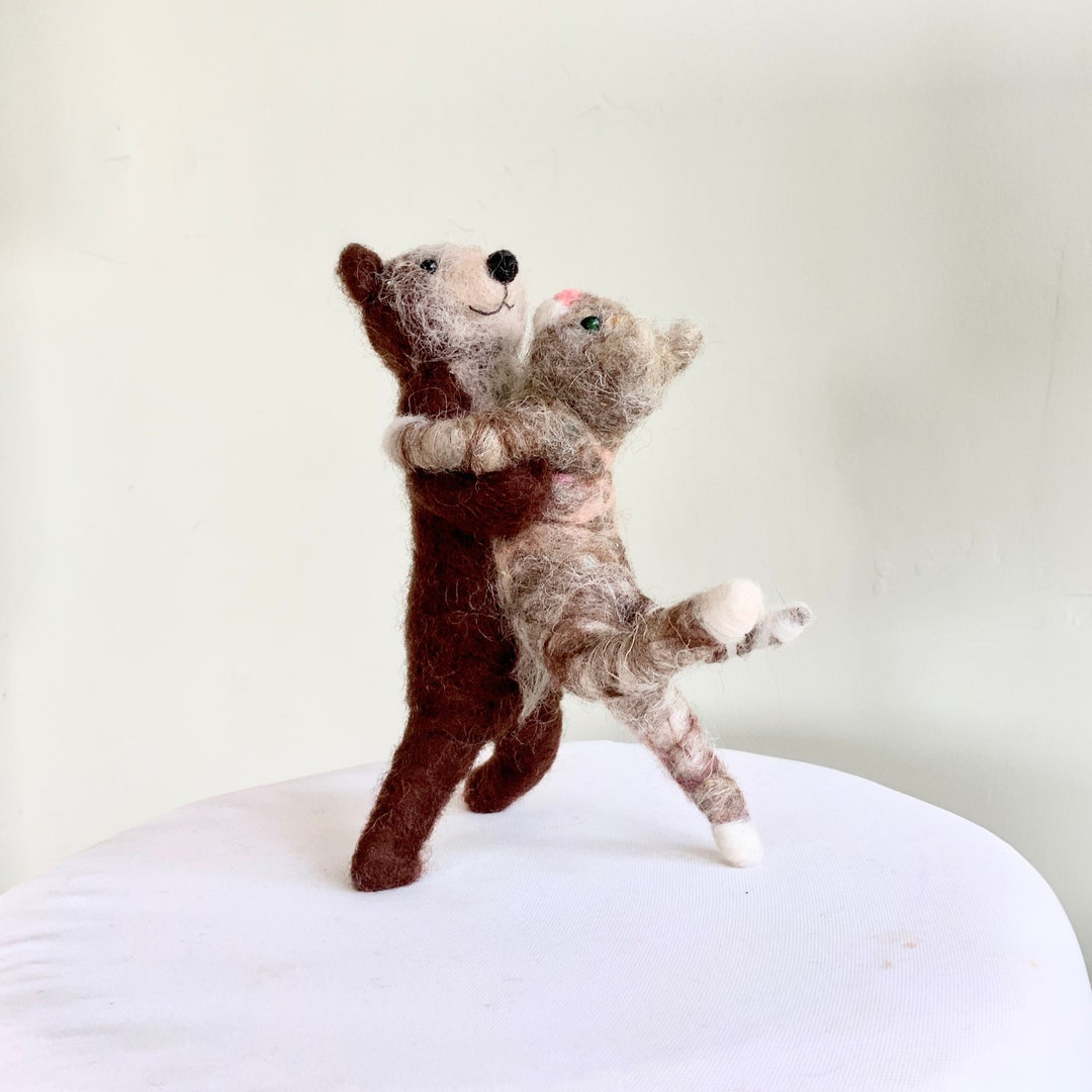 Dancer Wedding Cake Topper Dancing Tango Animals Bear & Cat Wedding ...