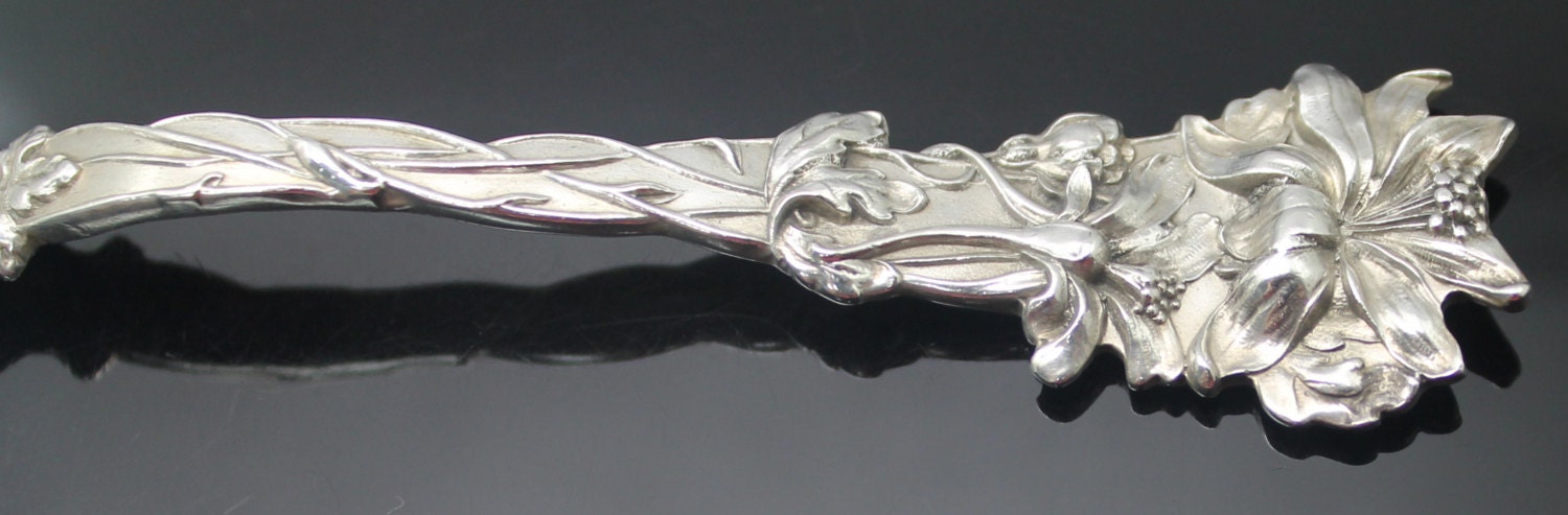 GIFT IDEA !! Gorgeous Detailed Flowers Relief New York City 925 ...