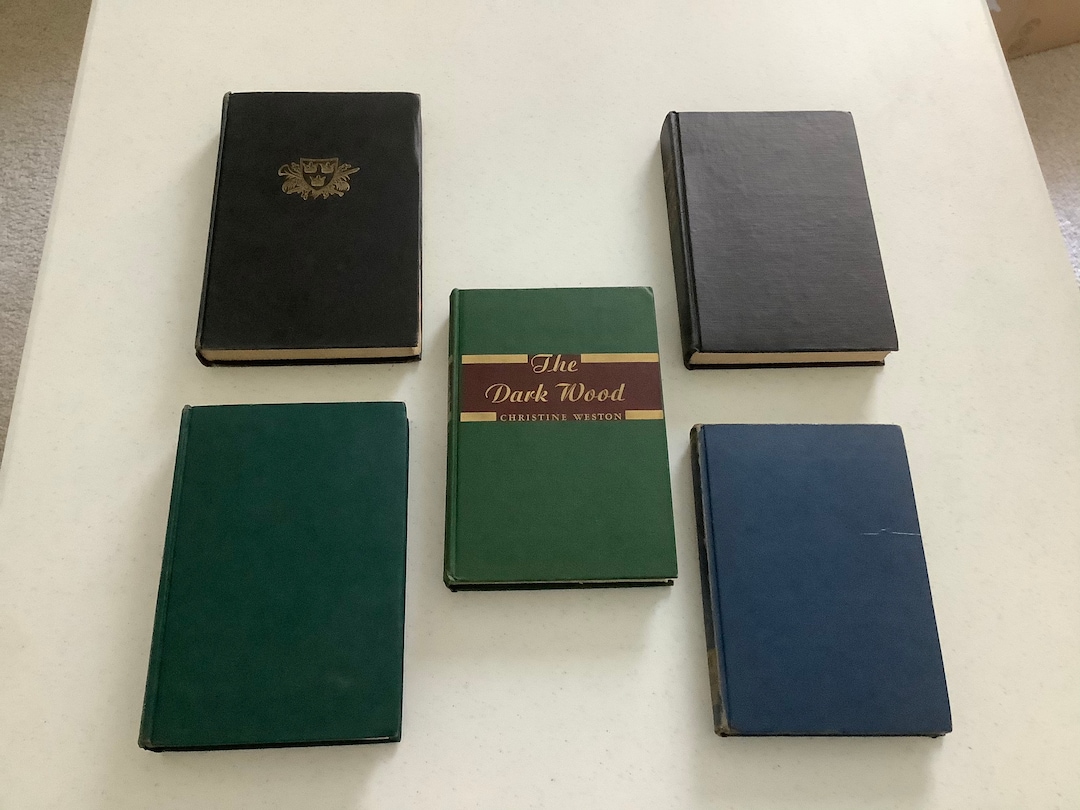 Bundle of Vintage Hardback Books From 1940s Complementing - Etsy