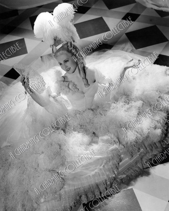 NORMA SHEARER 5x7 8x10 or 11x14 Photo Print 1938 marie | Etsy