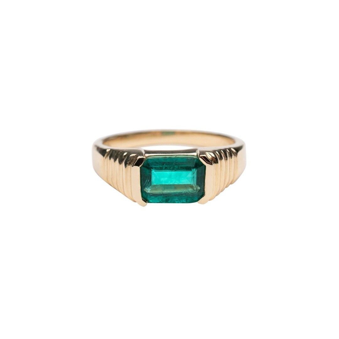 14k Solid Gold Emerald Pyramid Ring - Handmade Statement Jewelry - Etsy
