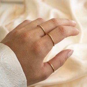 Gold Bold Stackable Ring, 14k Gold Filled 1.5mm Ring, Gold Stacker, Gold Band Ring, Delicate ...