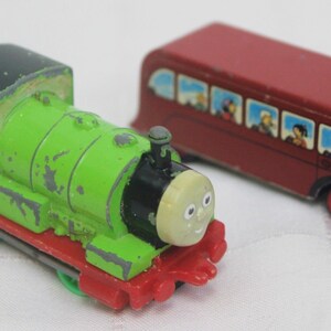 2 Thomas the Train Ertl 1987 1988 6 Green Engine Red Bus Bertie Percy ...