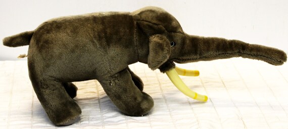 Vtg Ringling Bros Barnum and Bailey Elephant Stuffed Animal Plush Tusks ...