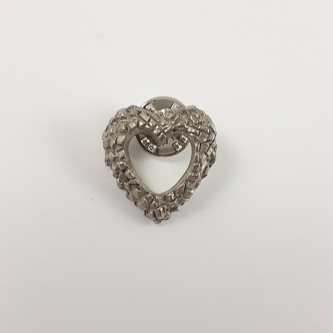 Vintage Heart Pin, Silver Tone, 7/8 Inch Pin Brooch - Etsy