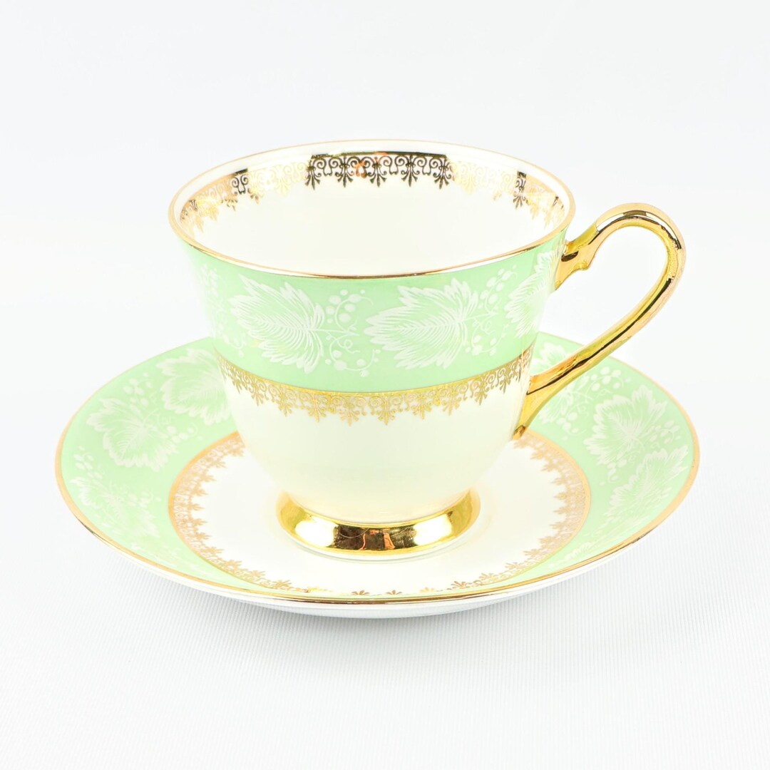 Vintage Green Tea Cup and Saucer Set With White Leaves, Windsor English ...