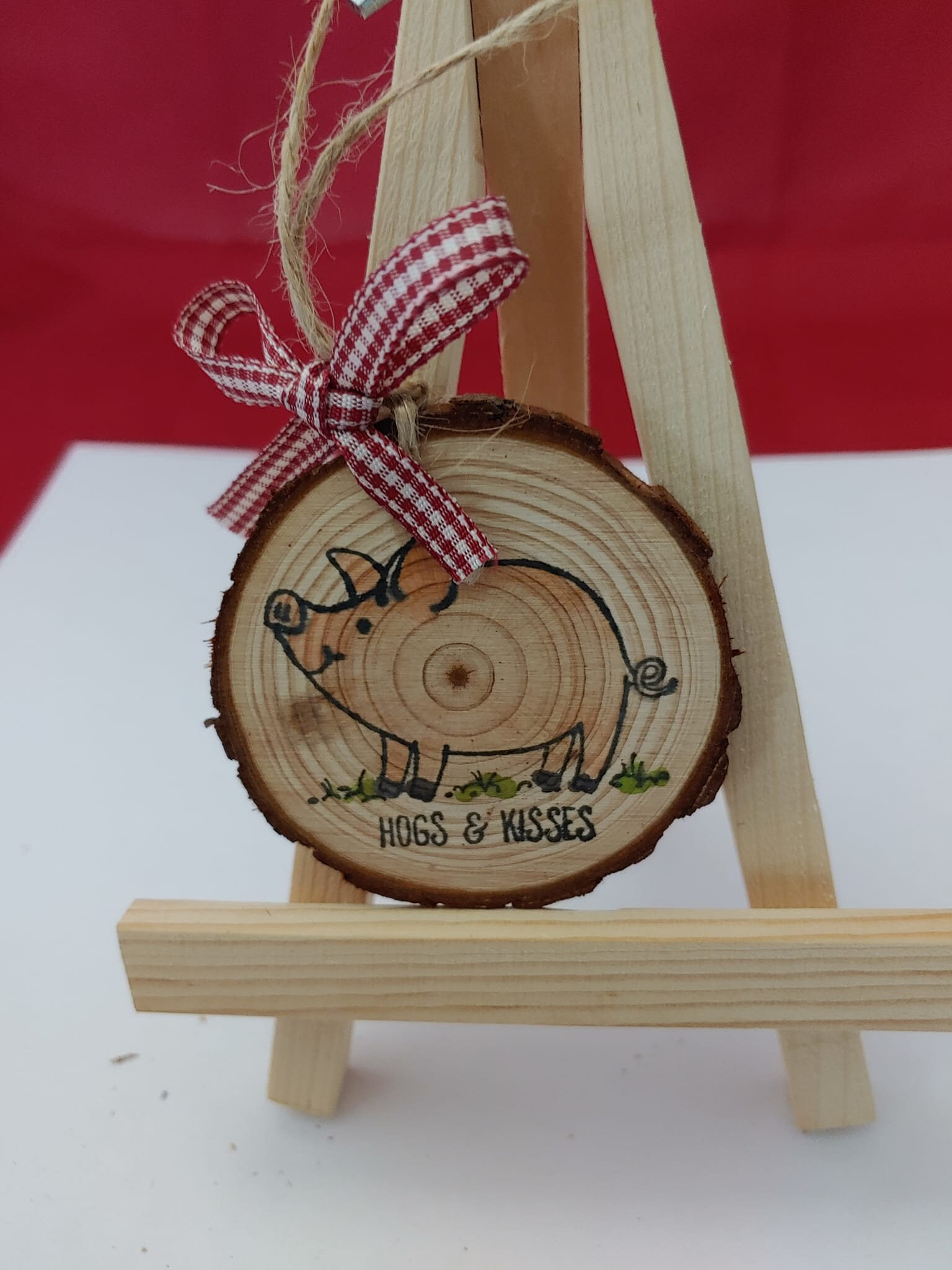 Rustic Wood Slce Ornament - - Pig - "hogs and Kisses" - Etsy