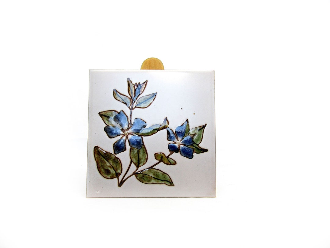 Vintage Tile Periwinkle Vinca Floral Isles of Scilly Pottery Blue ...
