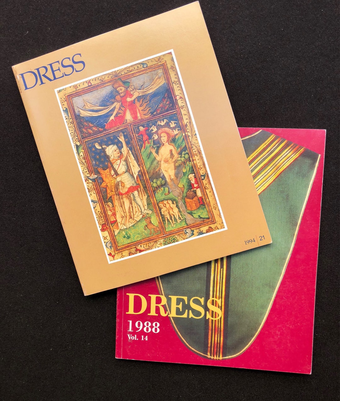 2 Magazines de robes 1988/1994 Costume Society of America Histoire ...