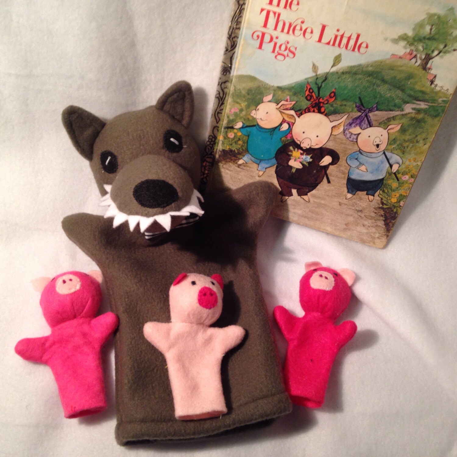 Big Bad Wolf and the Three Little Pigs Puppets - Etsy