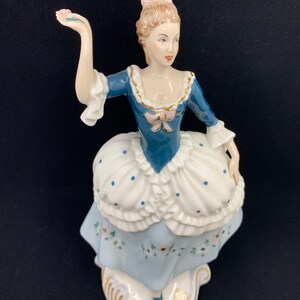 Royal Dux Bohemia Dancing Lady Figurine, Royal Dux Dancer, 1940’s, Vintage Bohemian Dancing ...