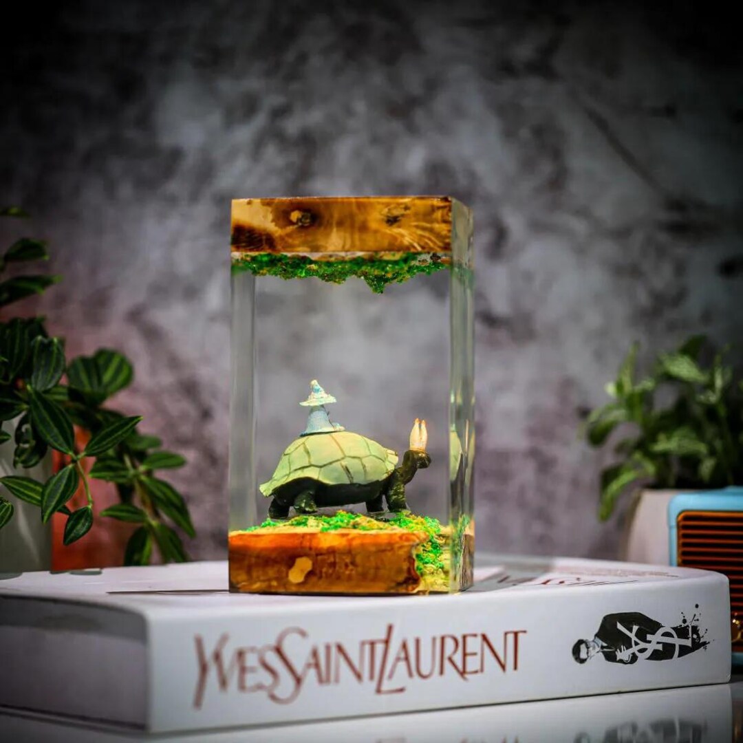 Turtle Pope and Ranni El.de.n Ring Epoxy Resin Wood Lamp Night Light ...