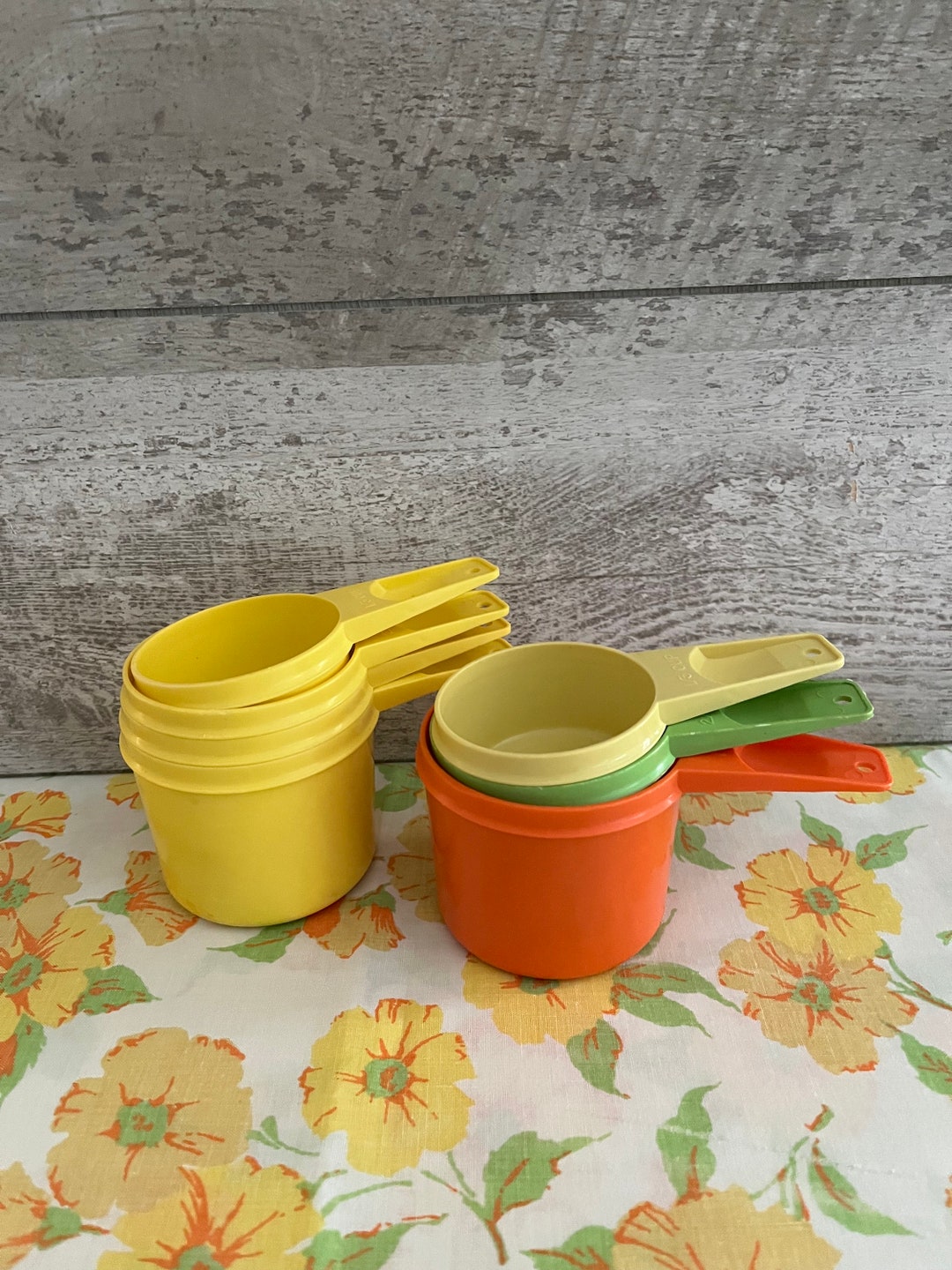 Vintage Tupperware Measuring Cups. Lot of 7 - Etsy