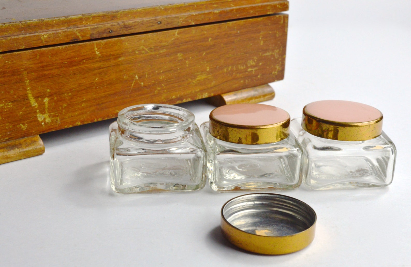 Vintage Sirram Vanity Box Toiletry Storage 3 Perfume Bottles & Makeup ...