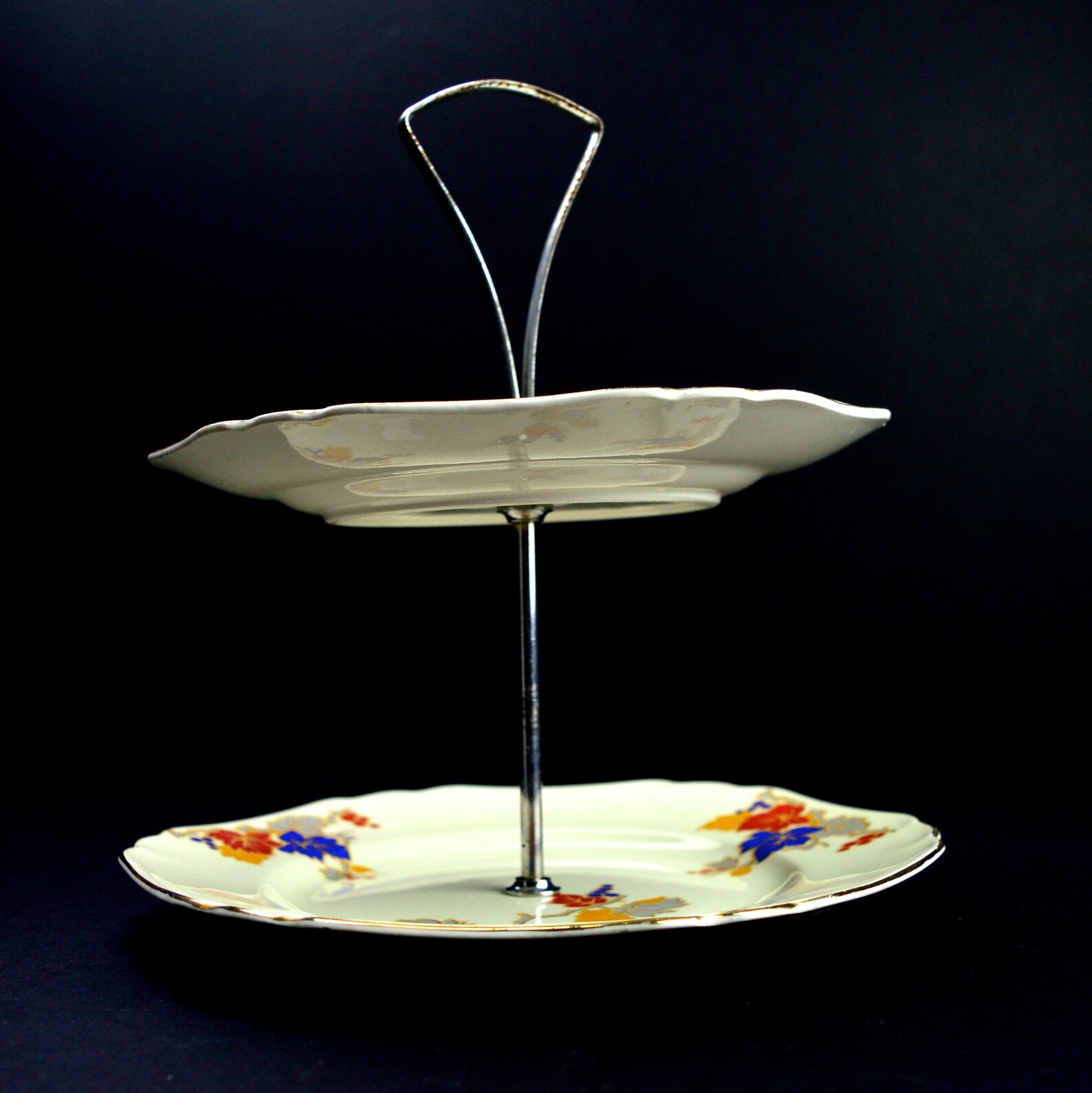 Art Deco Vintage Cake Stand Cottage Chic Cake Stand With Metal Handle ...