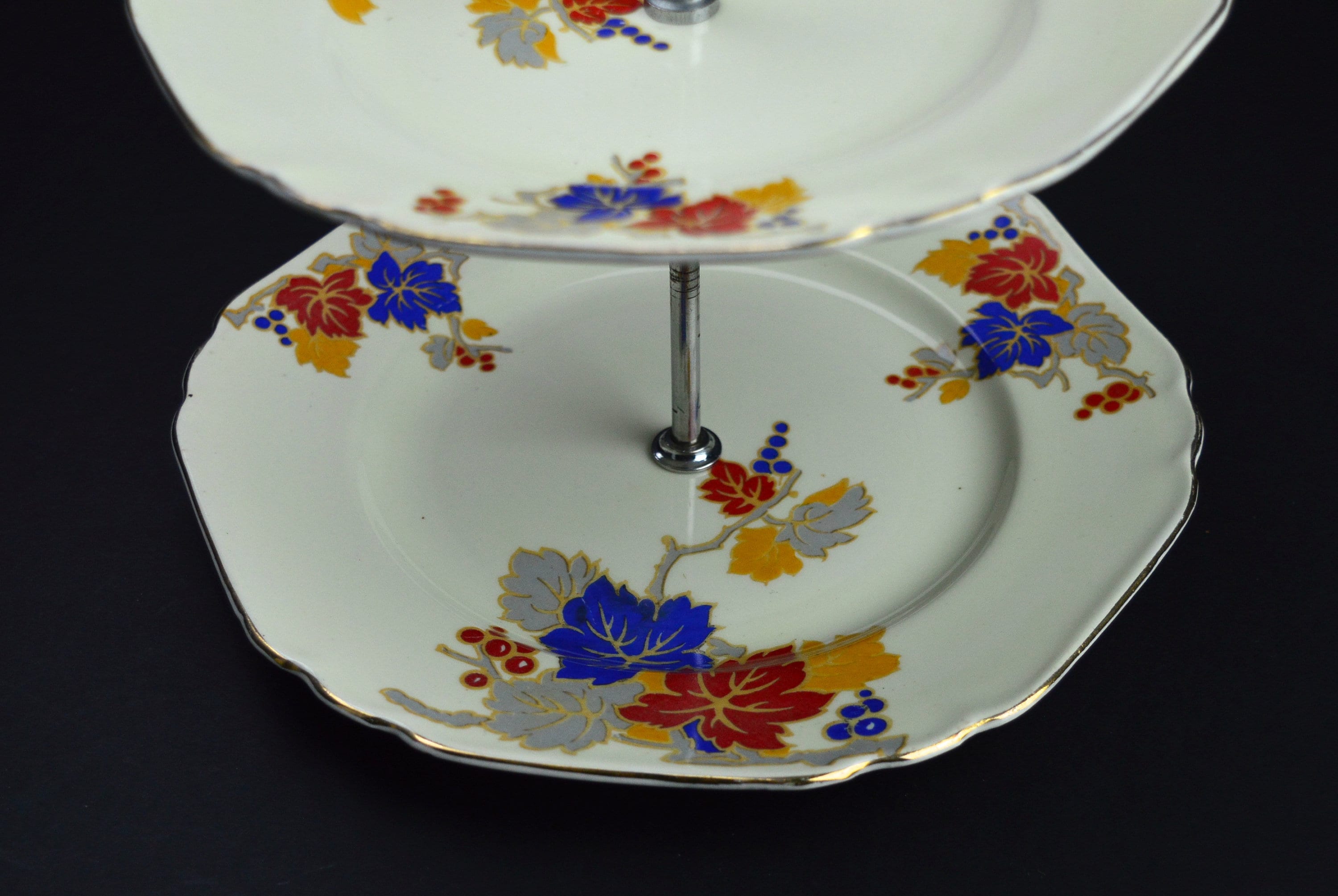 Art Deco Vintage Cake Stand Cottage Chic Cake Stand With Metal Handle ...