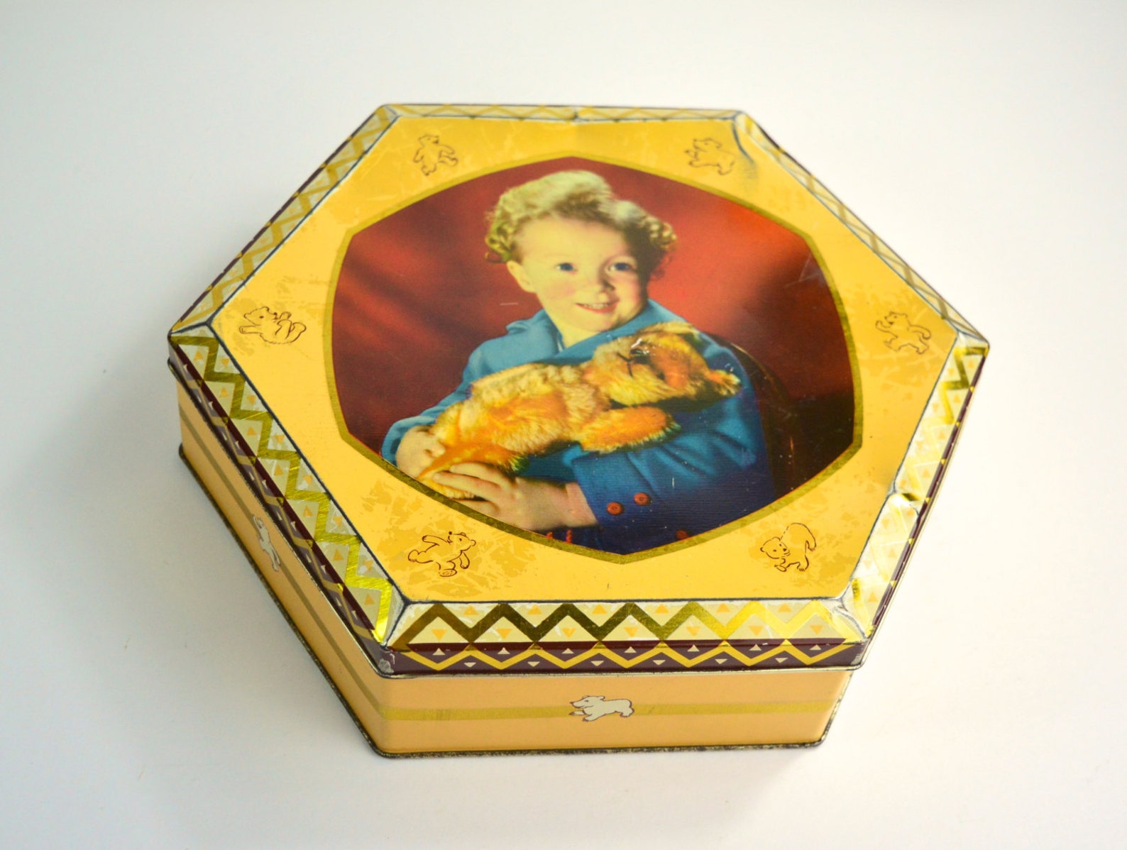 Vintage Tin Edward Sharp & Sons Ltd Maidstone Kent Vintage Biscuit Tin ...