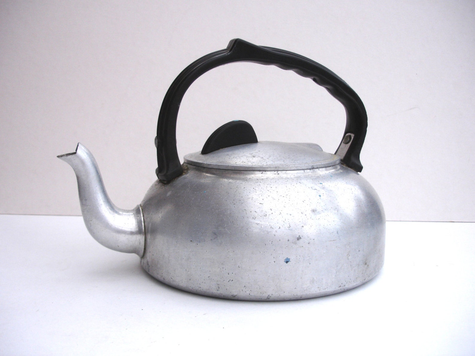 1950s Vintage Galvanised Kettle Vintage Kettle Vintage Kitchenalia ...